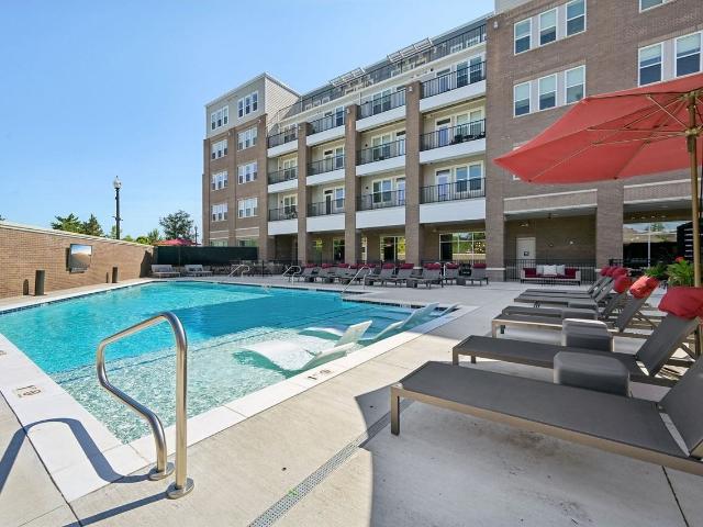 The Signature at Carmel 1 Bedroom Apartment for Rent at 13111 Old Meridian St, Carmel, IN 46032