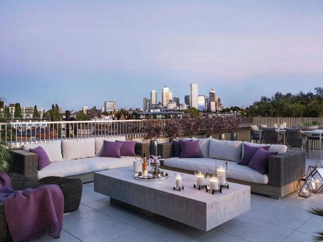 The Silk District, Whitechapel, London E1, 2 bed flat to rent, £3,500 pcm | PrimeLocation