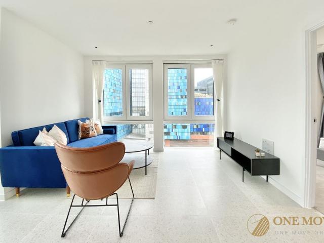 The Silk District, London E1, 1 bed flat to rent, £2,550 pcm | PrimeLocation