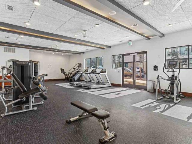 The Skylark 1 Bedroom Apartment for Rent at 1099 Boulevard Se, Atlanta, GA 30312 Chosewood Park