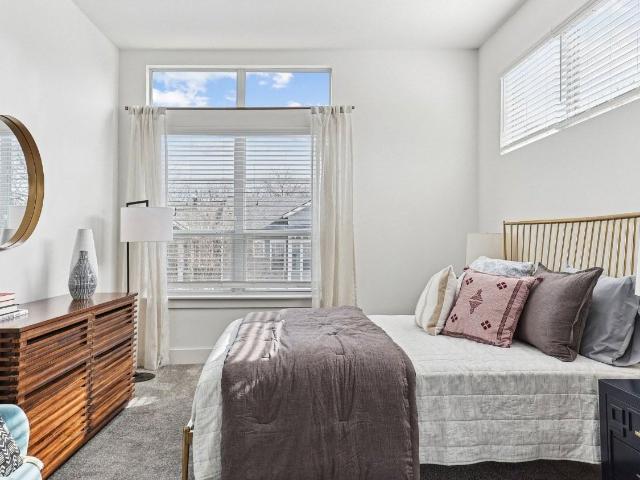The Skylark 2 Bedroom Apartment for Rent at 1099 Boulevard Se, Atlanta, GA 30312 Chosewood Park