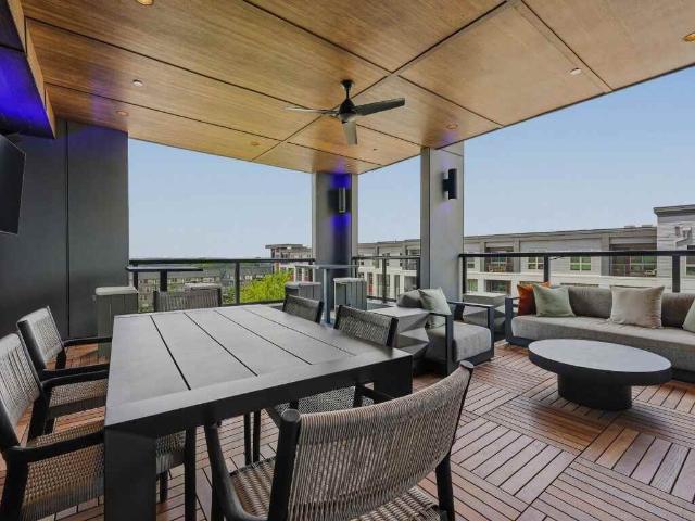 The Sloan at LoSo 1 Bedroom Apartment for Rent at 120 Hollis Rd, Charlotte, NC 28209 Colonial Village