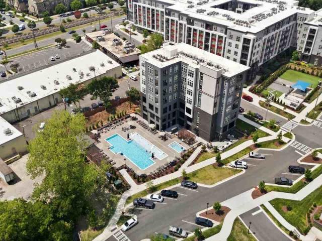 The Sloan at LoSo 1 Bedroom Apartment for Rent at 120 Hollis Rd, Charlotte, NC 28209 Colonial Village