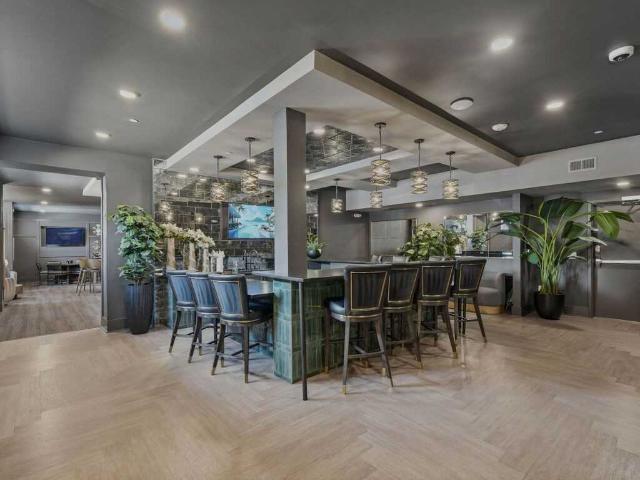 The Sloan at LoSo 3 Bedroom Apartment for Rent at 120 Hollis Rd, Charlotte, NC 28209 Colonial Village