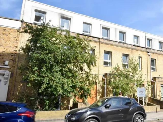 The Space, 269 Westferry Road, London, E14 3RS, United Kingdom | 2 bed house for rent #115439206 | Rentberry