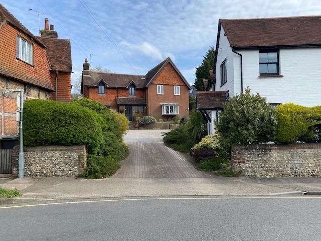 The Spain, Petersfield GU32, 2 bed semi detached house to rent, £1,800 pcm | PrimeLocation