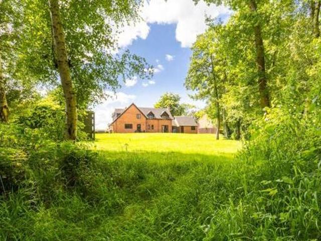The Spinney, Wrenbury Road, 4 Bedroom Detached