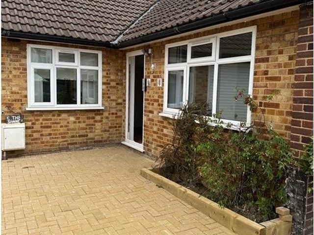 The Spinney Granville Road, London N12, 2 bed semi detached house to rent, £2,400 pcm | PrimeLocation
