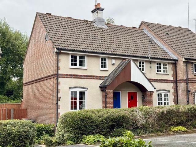 The Spinney, Sandbach CW11, 2 bed property to rent, £995 pcm | PrimeLocation