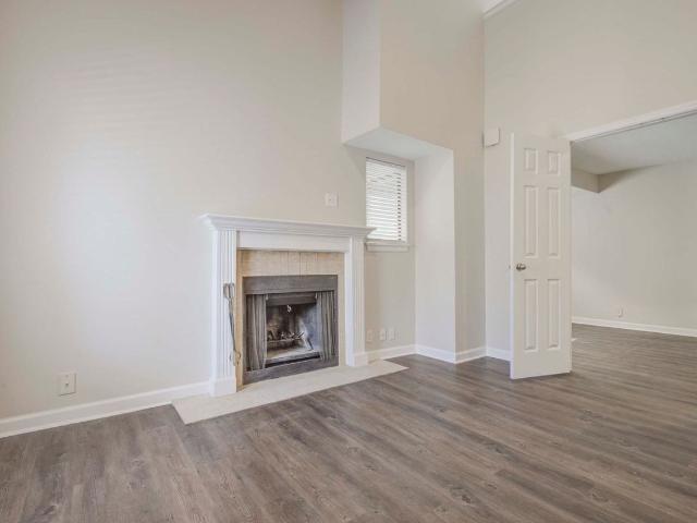The Spoke at Tyvola 2 Bedroom Apartment for Rent at 5816 Westpark Dr, Charlotte, NC 28217 Montclaire South