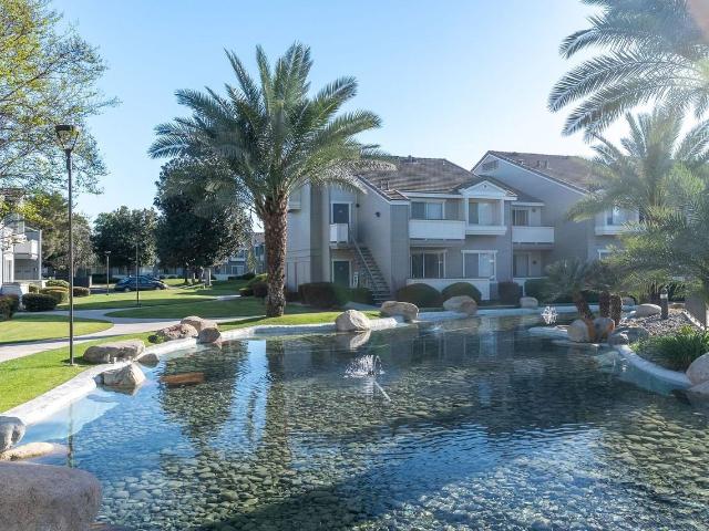 The Springs 1 Bedroom Apartment for Rent at 8101 Camino Media, Bakersfield, CA 93311 CSU Bakersfield