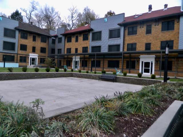 The Square at Squirrel Hill Apartments