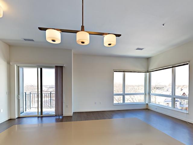 The Standard @ East Library 1 Bedroom Apartment for Rent at 2340 N Cramer St, Milwaukee, WI 53211 Murray Hill