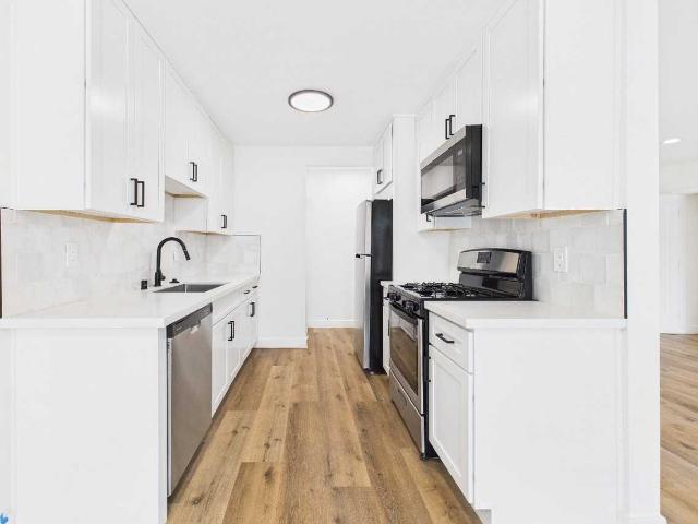 The Stanley Off Sunset 1 Bedroom Apartment for Rent at 1185 Myra Ave, Los Angeles, CA 90029 Greater Griffith Park