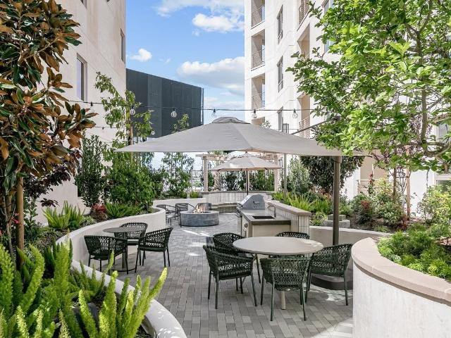 The Stanley on Market Street 2 Bedroom Apartment for Rent at 215 E Regent St, Inglewood, CA 90301