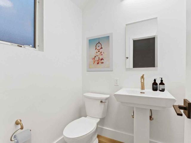 The Stanley on Ocean Way 1 Bedroom Apartment for Rent at 1915 Ocean Way, Santa Monica, CA 90405 Ocean Park