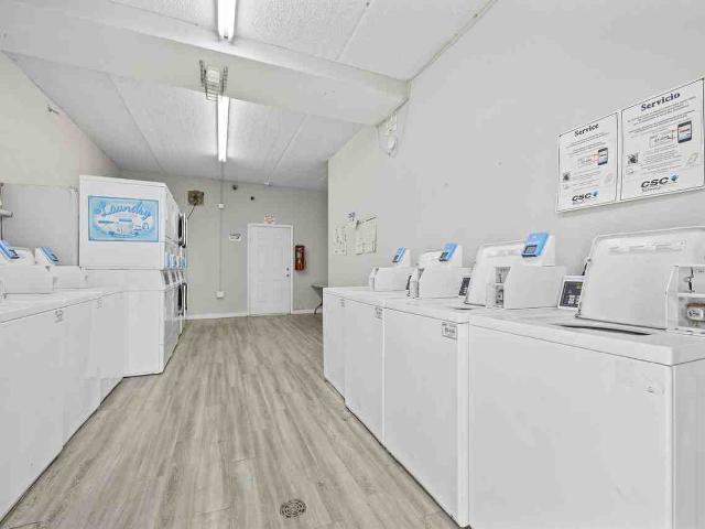 The Sterling at San Marco 2 Bedroom Apartment for Rent at 2943 Spring Park Rd, Jacksonville, FL 32207 Spring Park