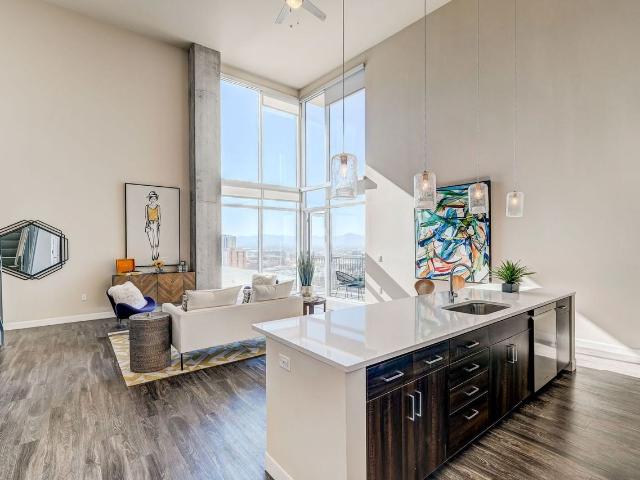 The Stewart 1 Bedroom Apartment for Rent at 800 N Central Ave, Phoenix, AZ 85004 Downtown Phoenix