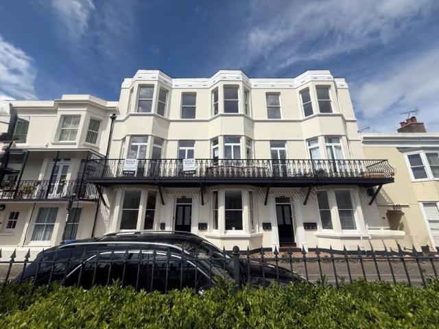 The Steyne, Bognor Regis PO21, 3 bed flat to rent, £1,350 pcm | PrimeLocation