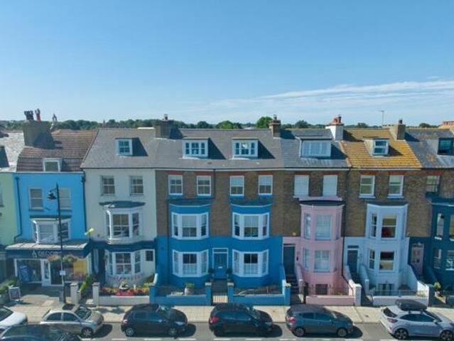 The Strand, Walmer, 5 Bedroom Terraced