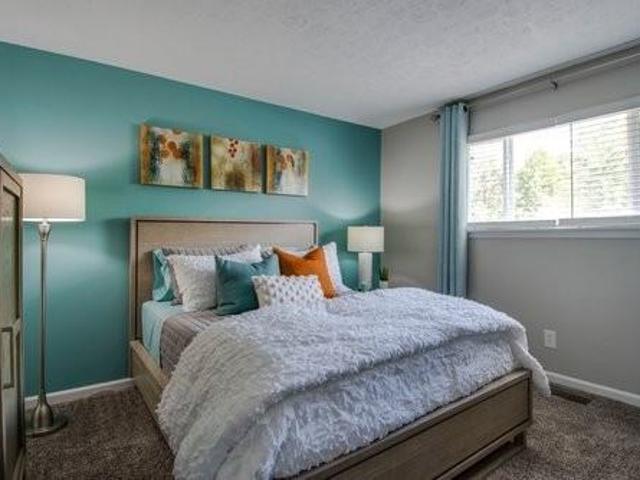 The Stratton 1 Bedroom Apartment for Rent at 333 Whispering Brook Dr, Louisville, KY 40229