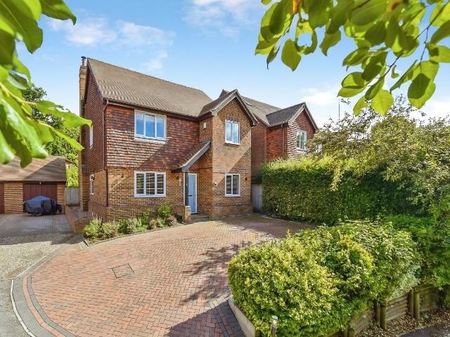The Street, Adisham, Canterbury CT3, 5 bed detached house to rent, £3,000 pcm | PrimeLocation