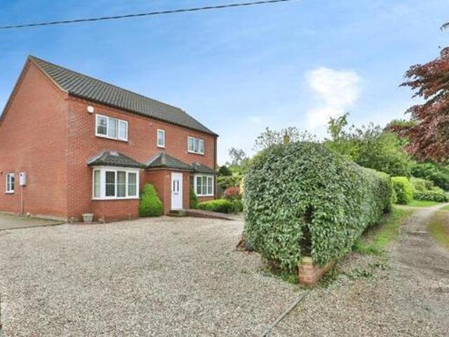 The Street, Bintree, 4 Bedroom Detached