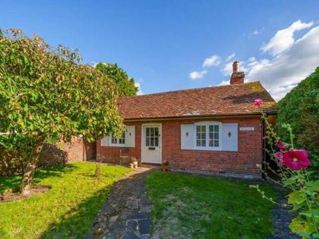 The Street, East Clandon, 2 Bedroom Cottage
