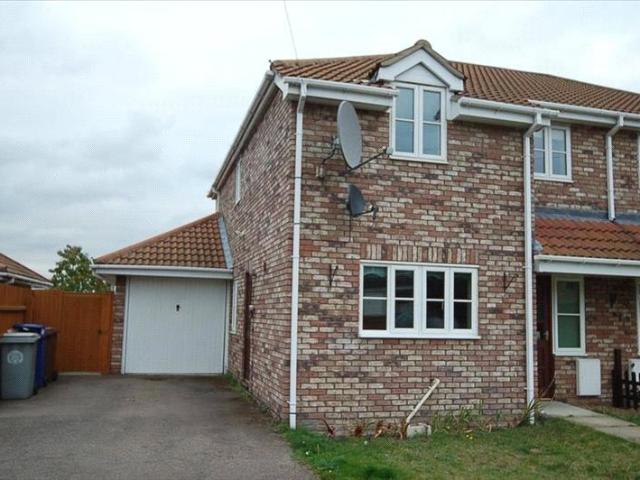 The Street, Holywell Row, Bury St. 3 bed semi detached house to rent £1,685 pcm £389 pw