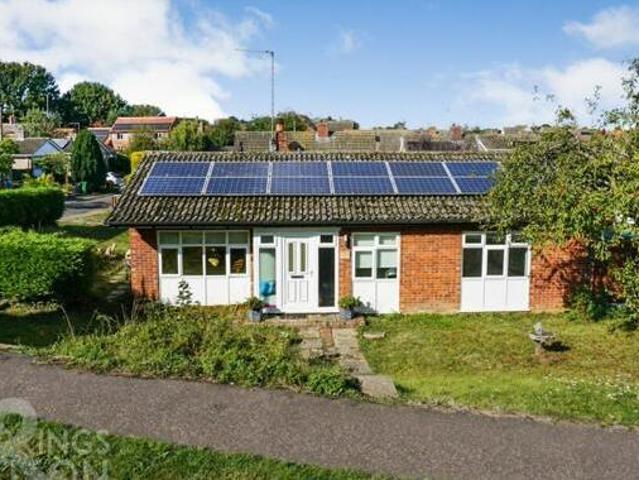 The Street, Rockland St. Mary, 4 Bedroom Detached