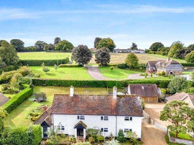 The Street, Upper Farringdon, 5 Bedroom Detached