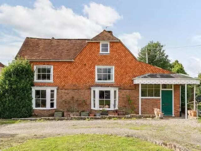 The Street, Wittersham, Tenterden. 4 bed detached house to ren.