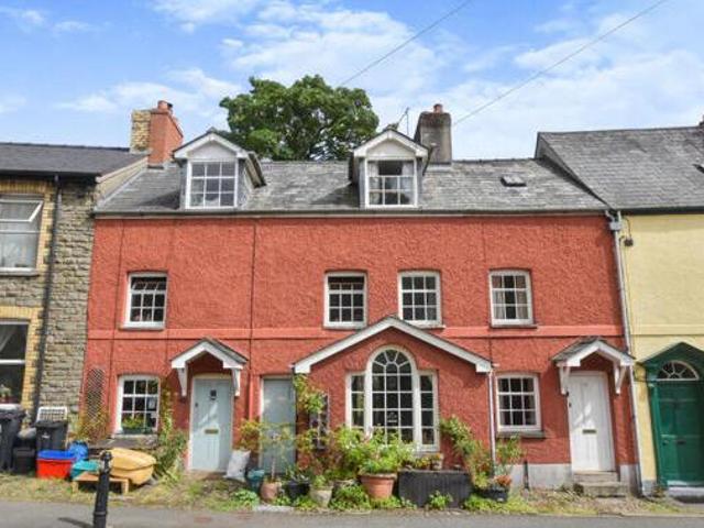 The Struet, Brecon, 3 Bedroom Terraced