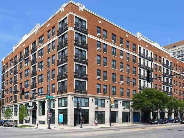 The Sutherland 2 Bedroom Apartment for Rent at 4659 S Drexel Blvd, Chicago, IL 60653 Kenwood