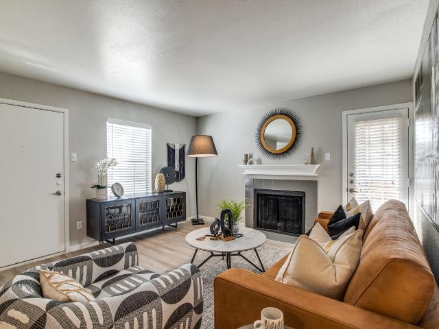 The Sutton Apartments 1 Bedroom Apartment for Rent at 22022 Cimarron Pkwy, Katy, TX 77450