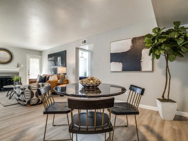 The Sutton Apartments 1 Bedroom Apartment for Rent at 22022 Cimarron Pkwy, Katy, TX 77450