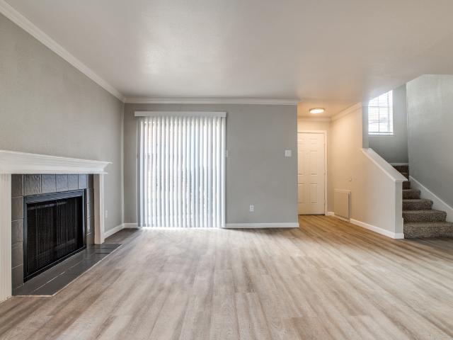 The Sutton Apartments 2 Bedroom Apartment for Rent at 22022 Cimarron Pkwy, Katy, TX 77450