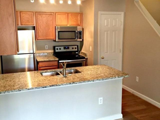 The Suites at Port Warwick 1 Bedroom Apartment for Rent at 301 Nat Turner Blvd S, Newport News, VA 23606 Deer Park