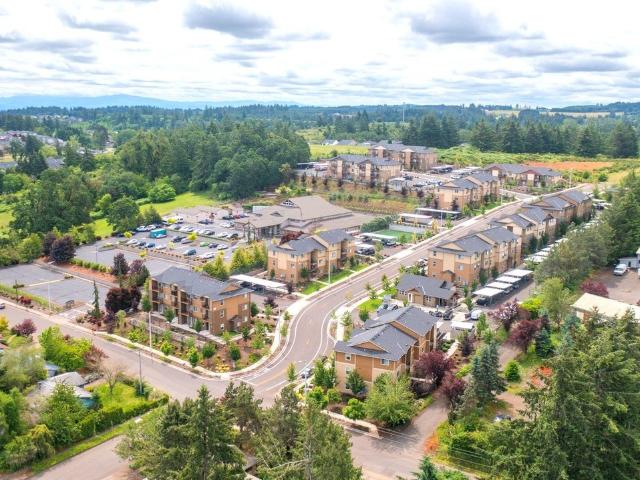 The Summit at Red Leaf 3 Bedroom Apartment for Rent at 5715 Red Leaf Dr S, Salem, OR 97306 Sunnyslope