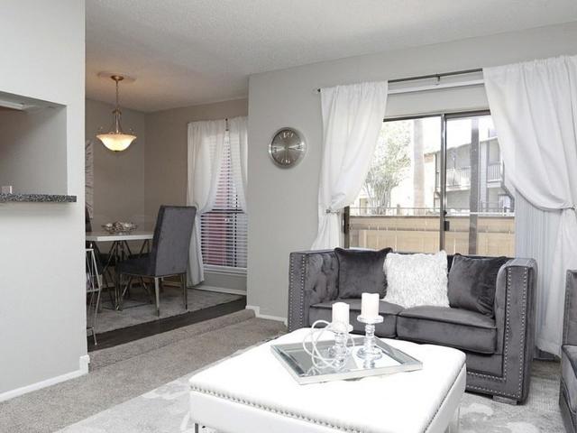 The Summit Apartments 3 Bedroom Apartment for Rent at 5502 Saratoga Blvd, Corpus Christi, TX 78413 South Side