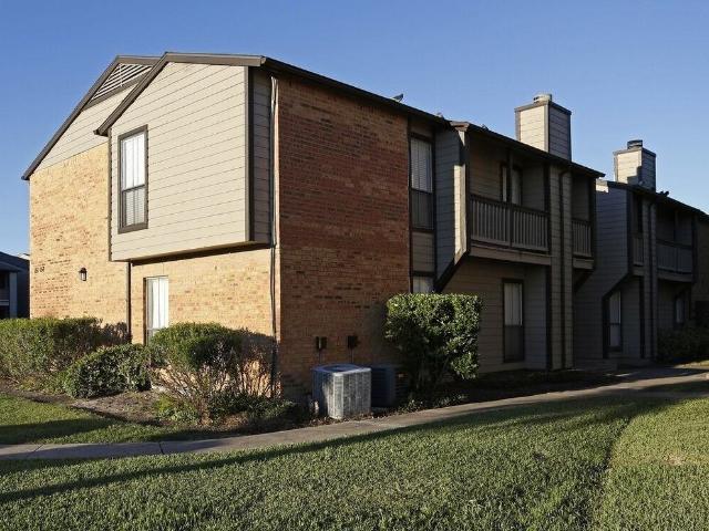 The Summit Apartments 1 Bedroom Apartment for Rent at 5502 Saratoga Blvd, Corpus Christi, TX 78413 South Side