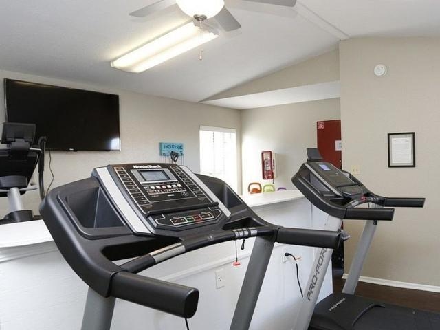 The Summit Apartments 2 Bedroom Apartment for Rent at 5502 Saratoga Blvd, Corpus Christi, TX 78413 South Side