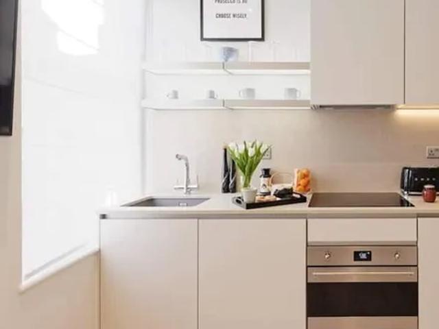 The SW7 Clinic, 35 Hereford Square, London, SW7 4TR, United Kingdom | 1 bed townhouse for rent #121470778 | Rentberry