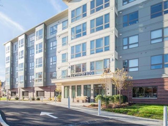 The Point @180 One bed/One bath 645 sqft