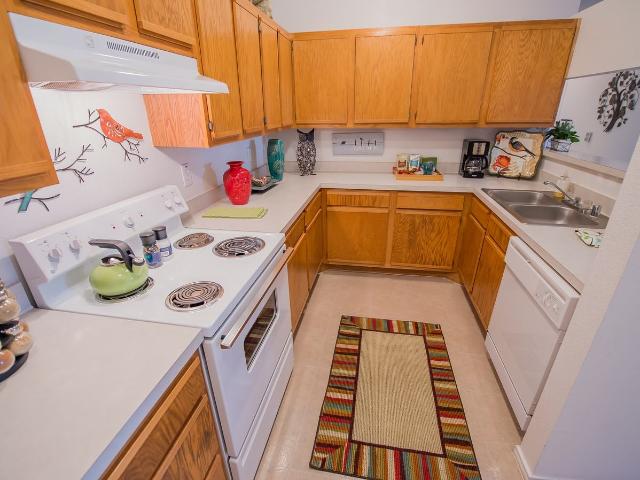 The Pointe Of Ridgeland 1 Bedroom Apartment for Rent at 831 Rice Rd, Ridgeland, MS 39157