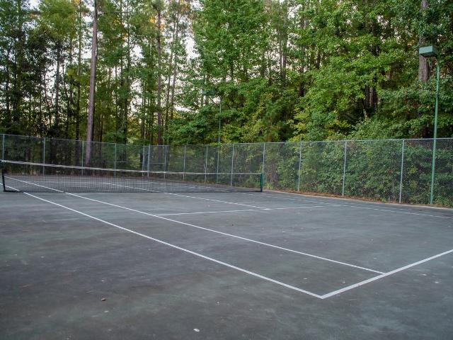 The Pointe Of Ridgeland 2 Bedroom Apartment for Rent at 831 Rice Rd, Ridgeland, MS 39157