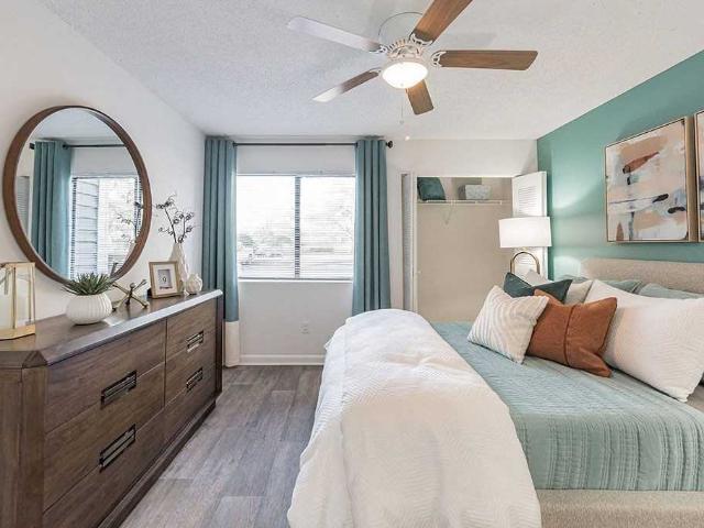 The Pointe at Carrollwood 2 Bedroom Apartment for Rent at 4949 Marbrisa Dr, Tampa, FL 33624