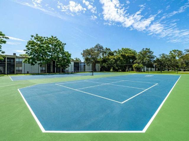 The Pointe at Clearwater 2 Bedroom Apartment for Rent at 2554 Oak Trl S, Clearwater, FL 33764