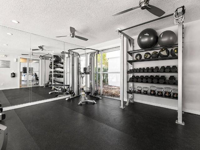 The Pointe at Clearwater 2 Bedroom Apartment for Rent at 2554 Oak Trl S, Clearwater, FL 33764