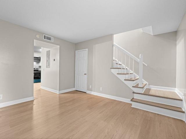 The Pointe at White Oak 3 Bedroom Apartment for Rent at 1631 Glenside Dr, Greensboro, NC 27405
